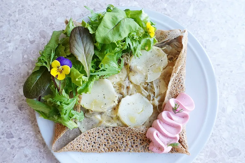 evergreen cafe restaurant | evergreen pet & cafe restaurant